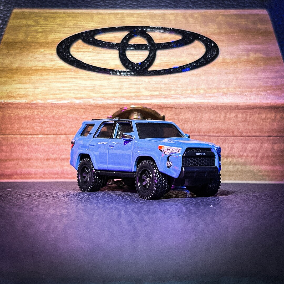 Blue Toyota 4runner Diecast Keychain: Off-roading Gift - Etsy