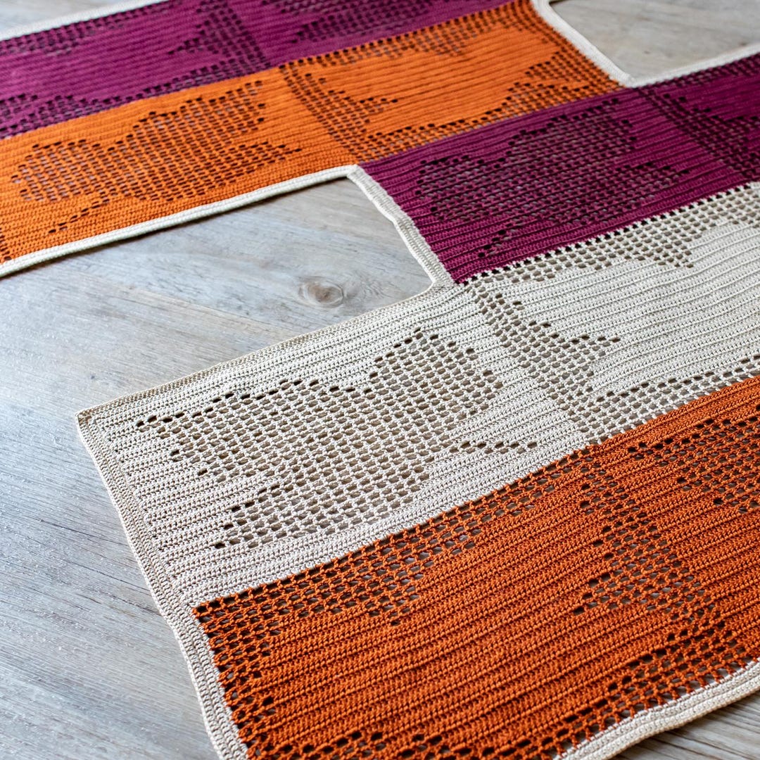 Fallen Leaves Doily, Filet Crochet Pattern, Modern Home Decor, Crochet ...