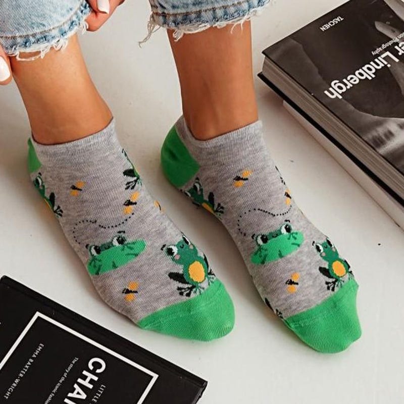 Frog Socks - Etsy