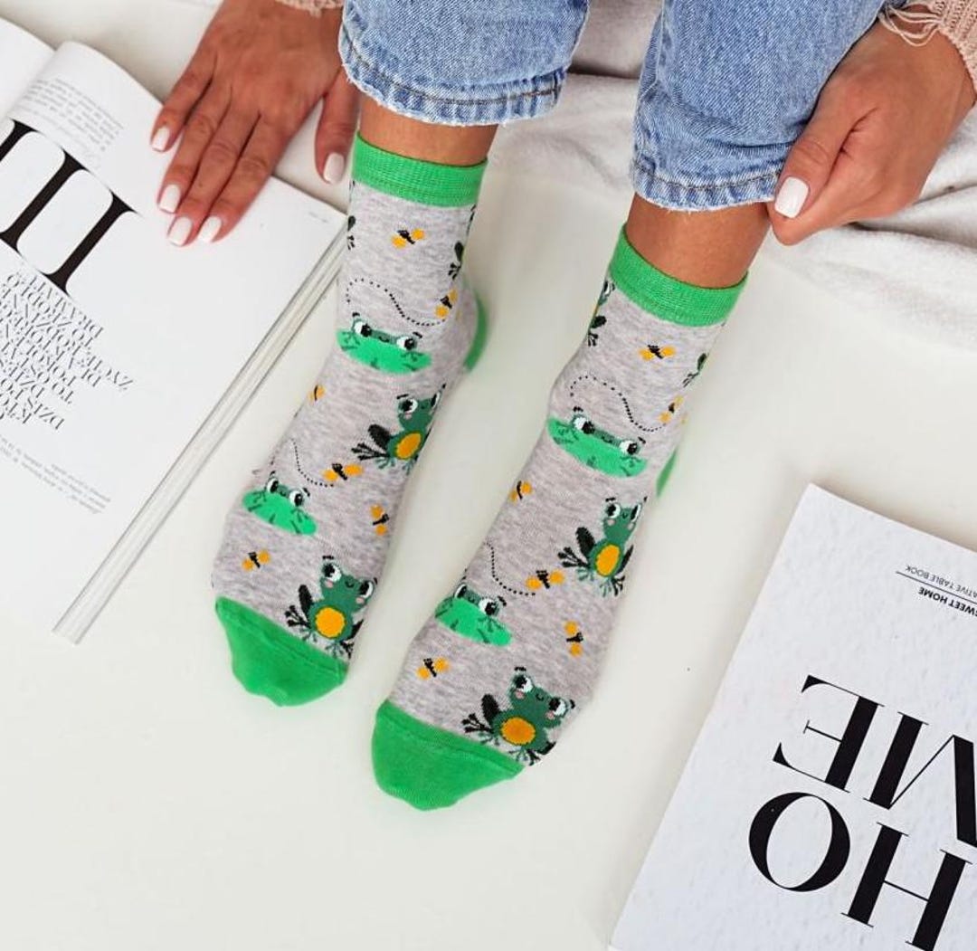 Happy Frogs Fly Frog Women Socks, Funny Socks, Cozy Socks, Men Socks, Crazy Socks, Colorful ...