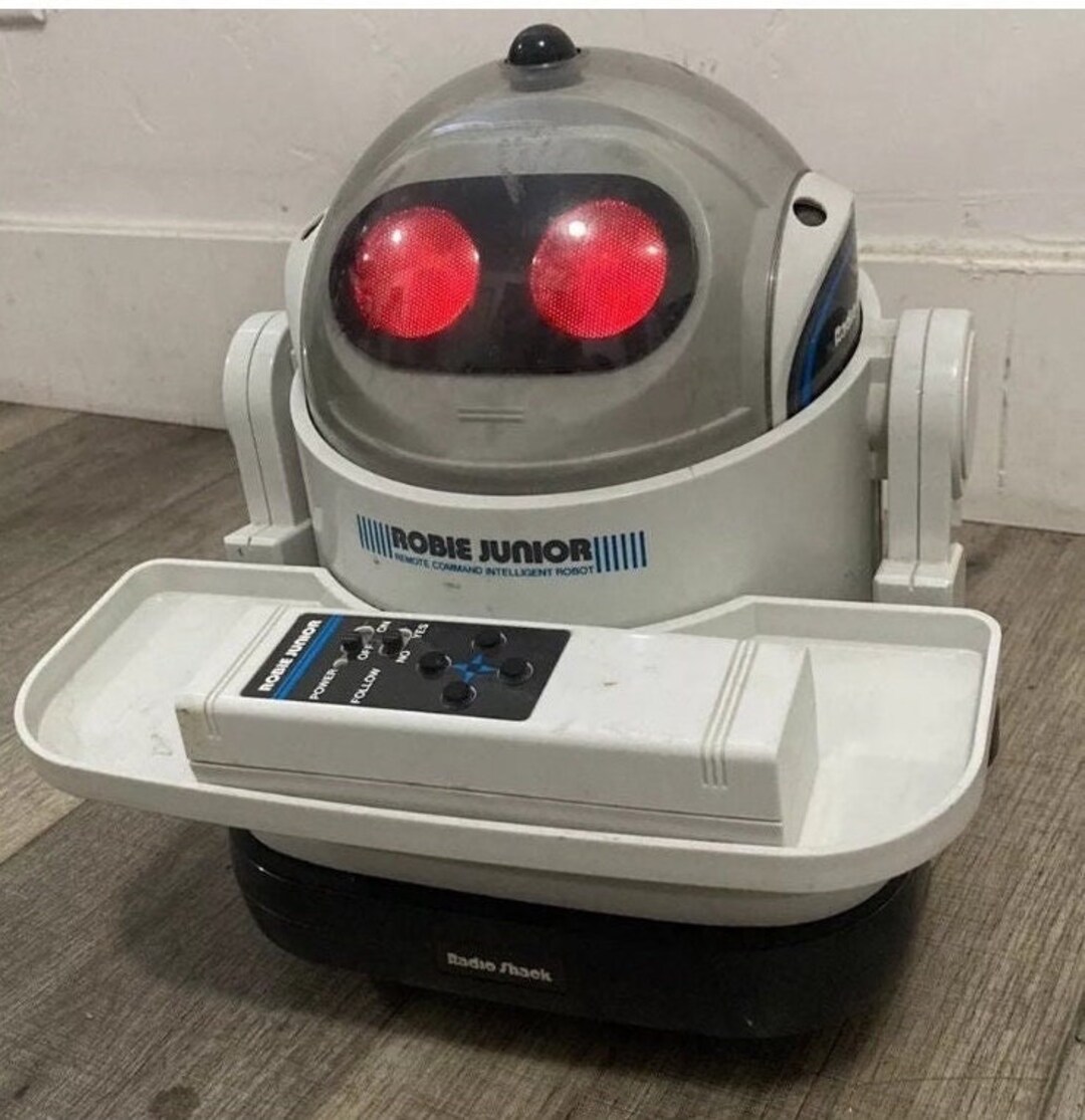 Radio Shack ROBIE JUNIOR 1986 Command Intelligent Robot With Trade and ...