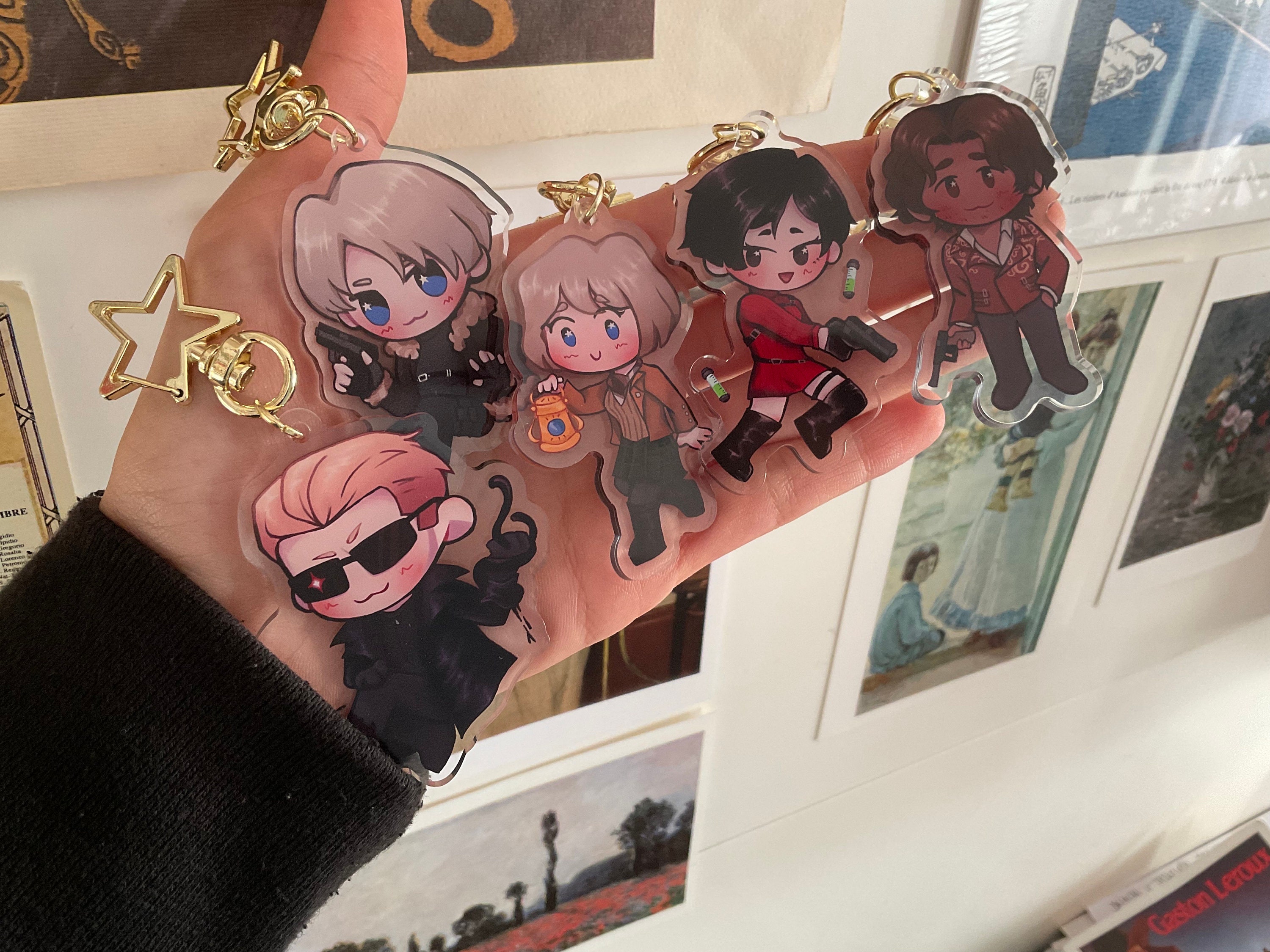 Limited Resident Evil 4 Keychains, Luis Serra, Leon Kennedy, Ada Wong ...