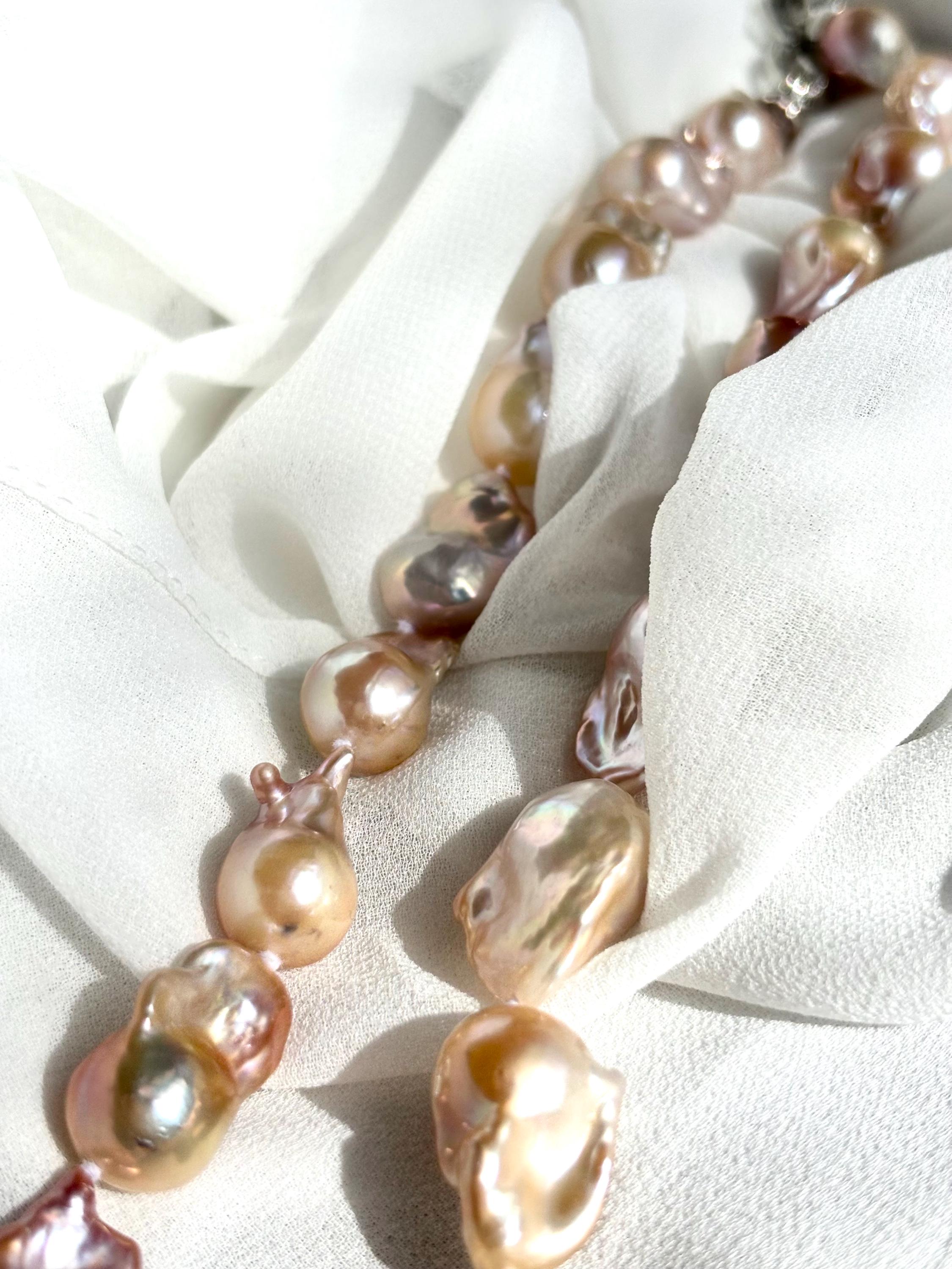 Persian Buttercup – Light Peachy Baroque Pearl Necklace - Etsy