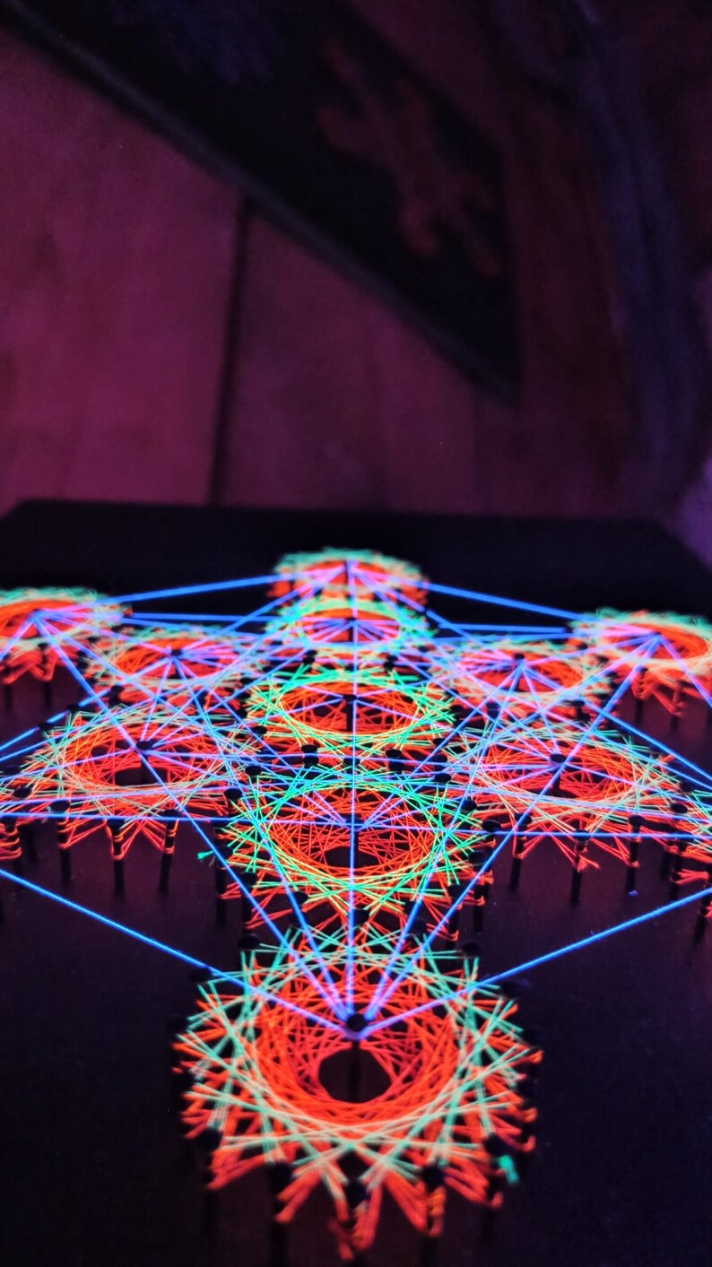 Metatron's Cube Psychedelic String Art Neon Art Wall - Etsy
