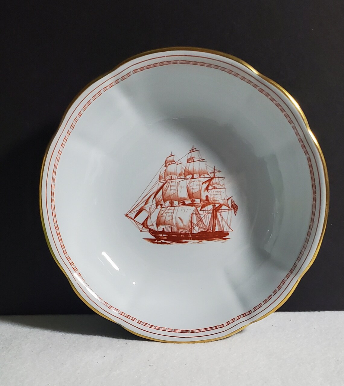 Spode Trade Winds Red Ship Scalloped Gold Trim Cereal Bowl 6-1/4" Red ...