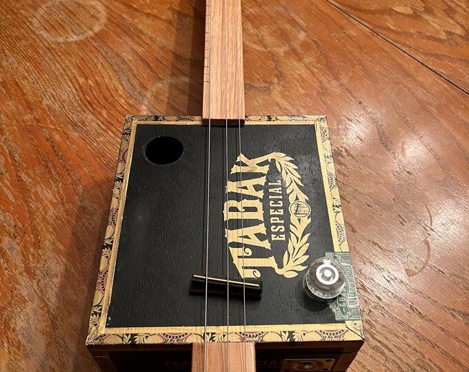 Fretless 3 String Cigar Box Guitar - Etsy