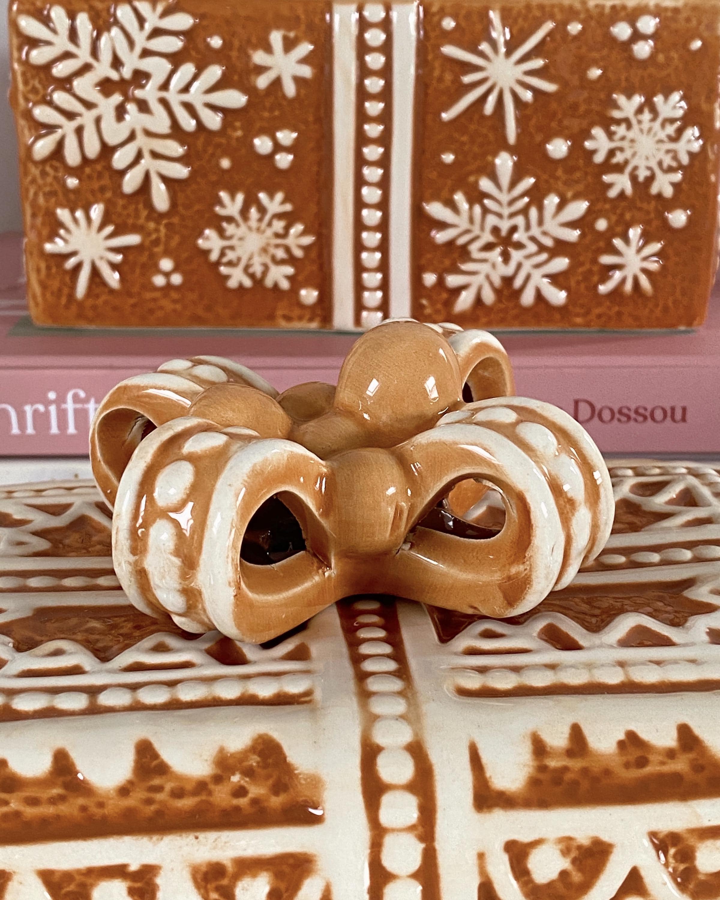 Cottage Kitchen Gingerbread Ceramic Storage Jar, Cookie Jar With Bow ...