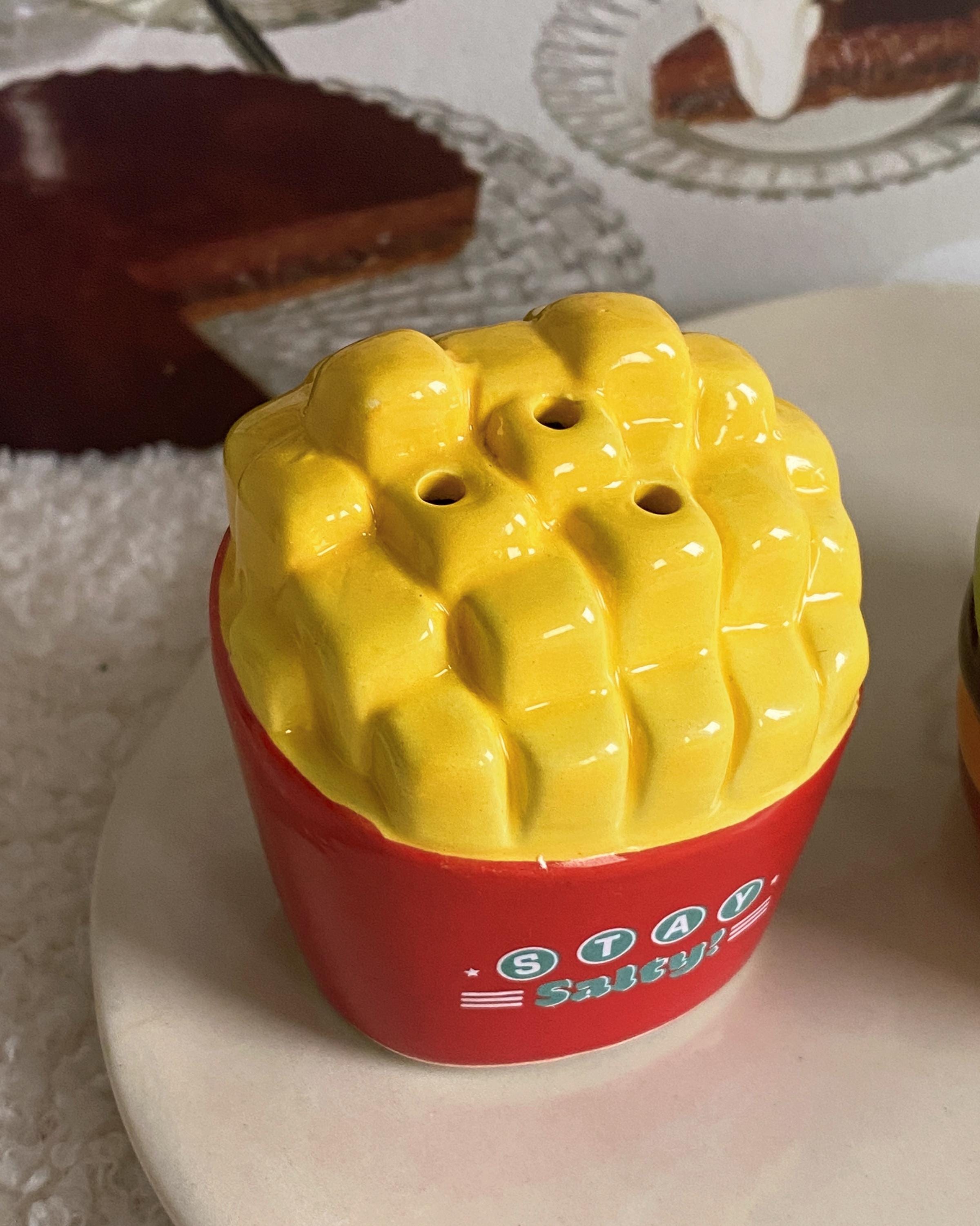 Burger ‘N Fries Salt Pepper Shaker Set, Retro Kitchen Decor, Vintage ...