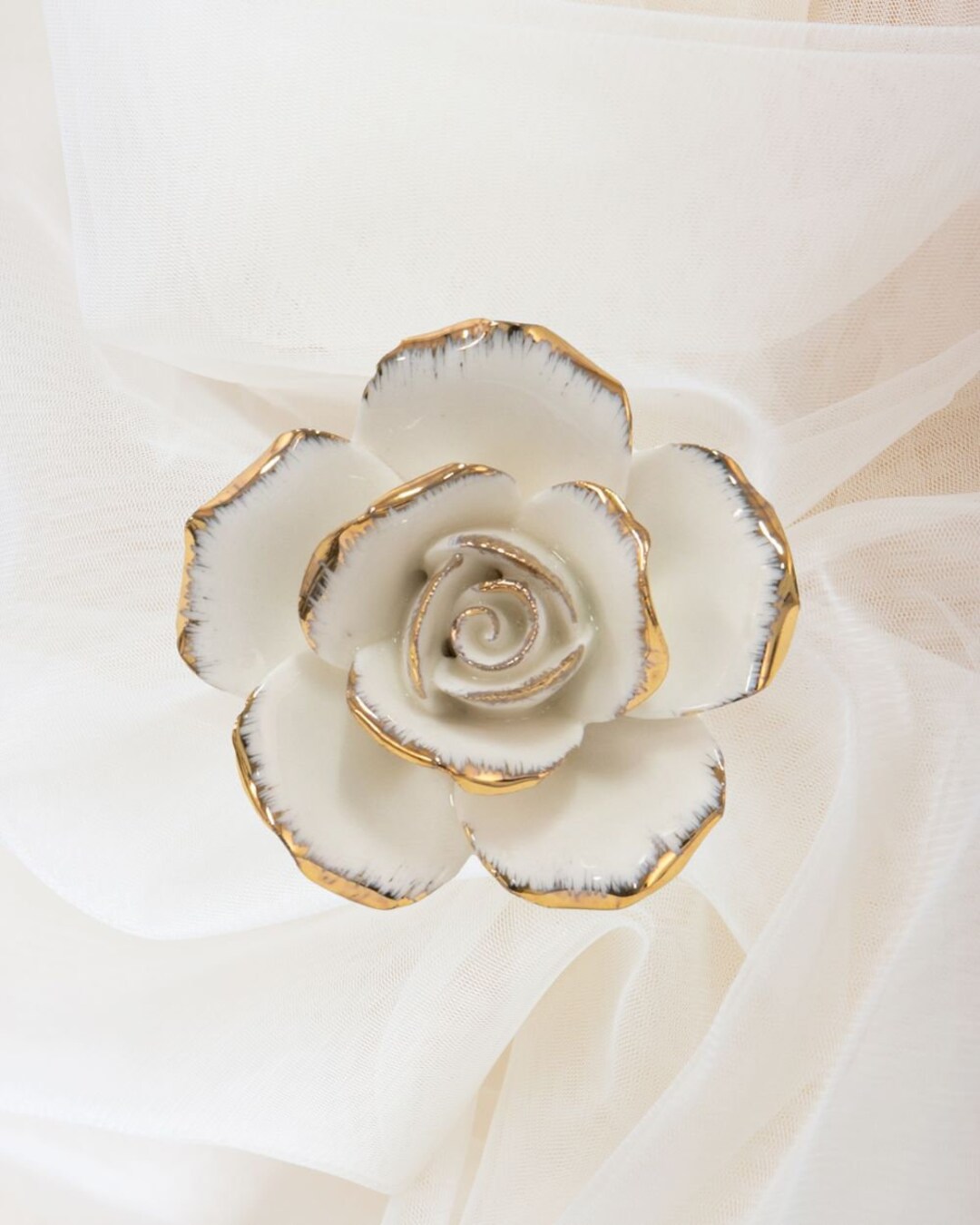 White Ceramic Rose Gilded Drawer Knob, Flower Door Handle With Gilding ...