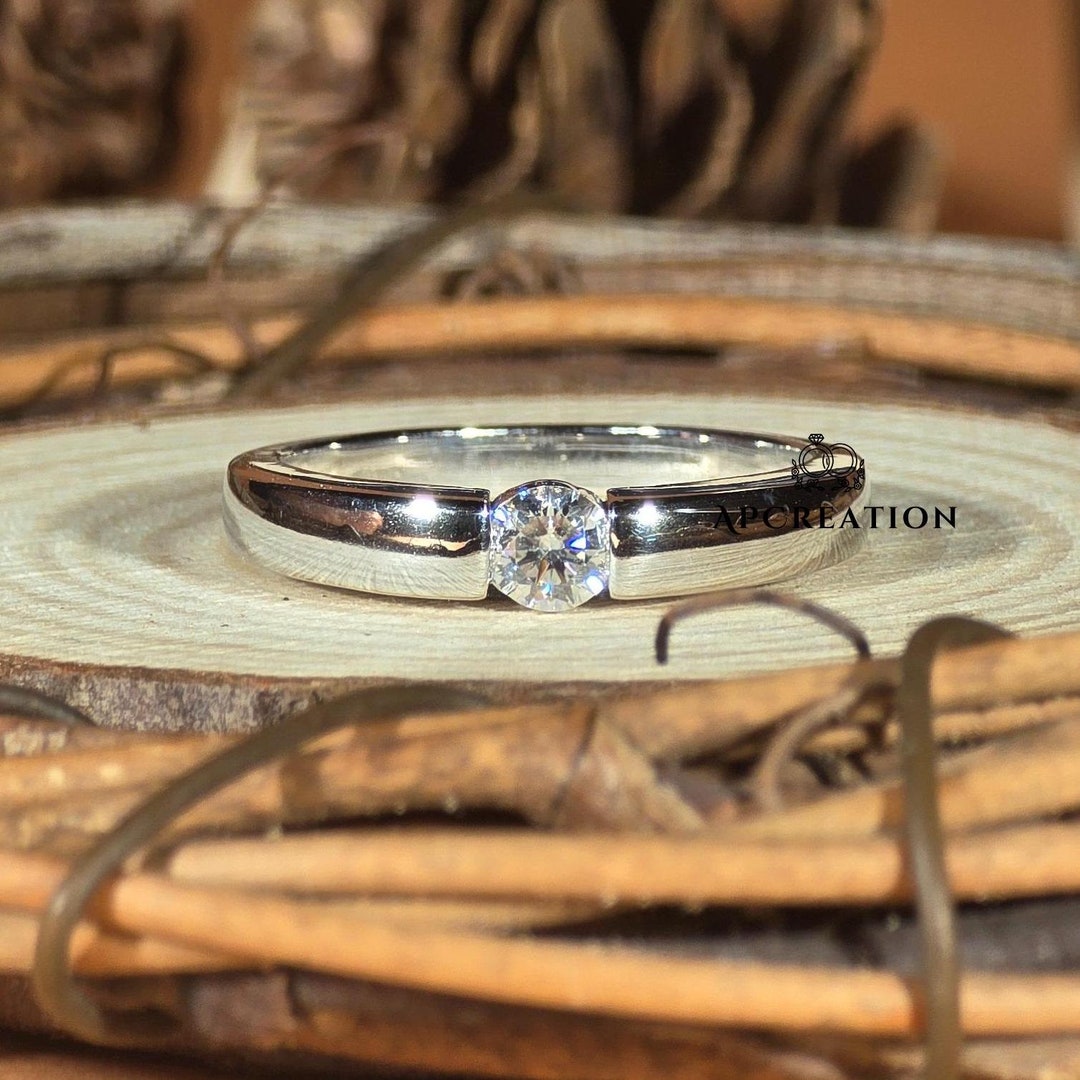 Tension Setting Diamond Solitaire Ring | 0.25-0.75CT Round Brilliant ...
