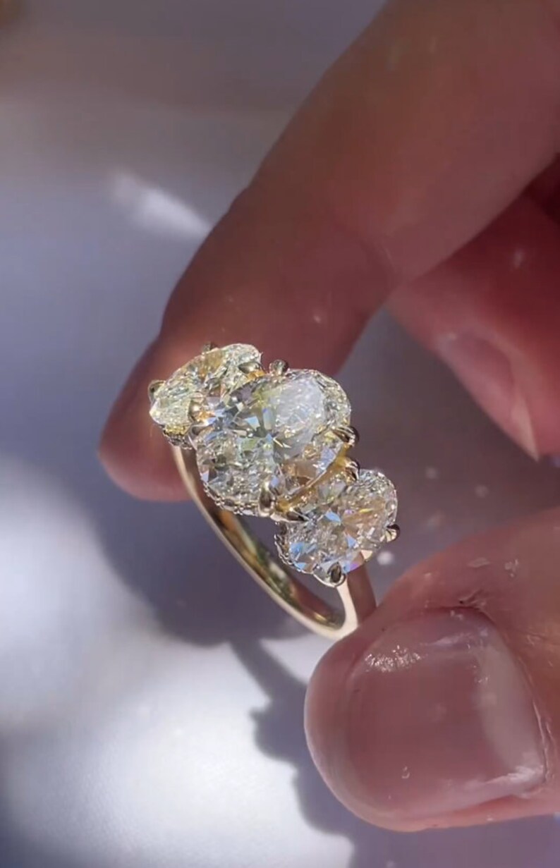 Trilogy Ring 3 Stone Ring Round Engagement Ring Triple Stone Ring ...