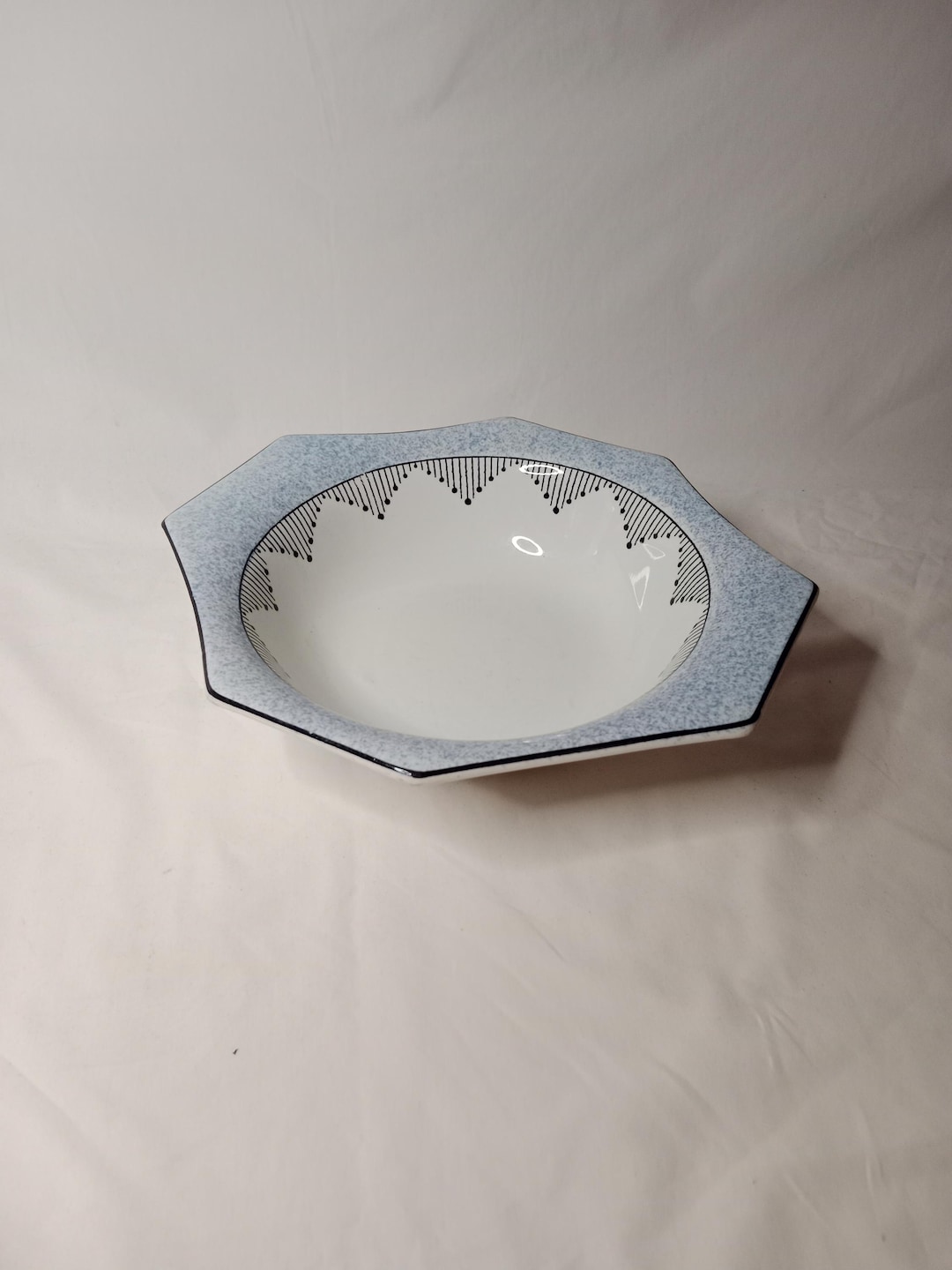 Solian Ware Soho Pottery Ltd, Cobridge England, White & Blue Bowl ...