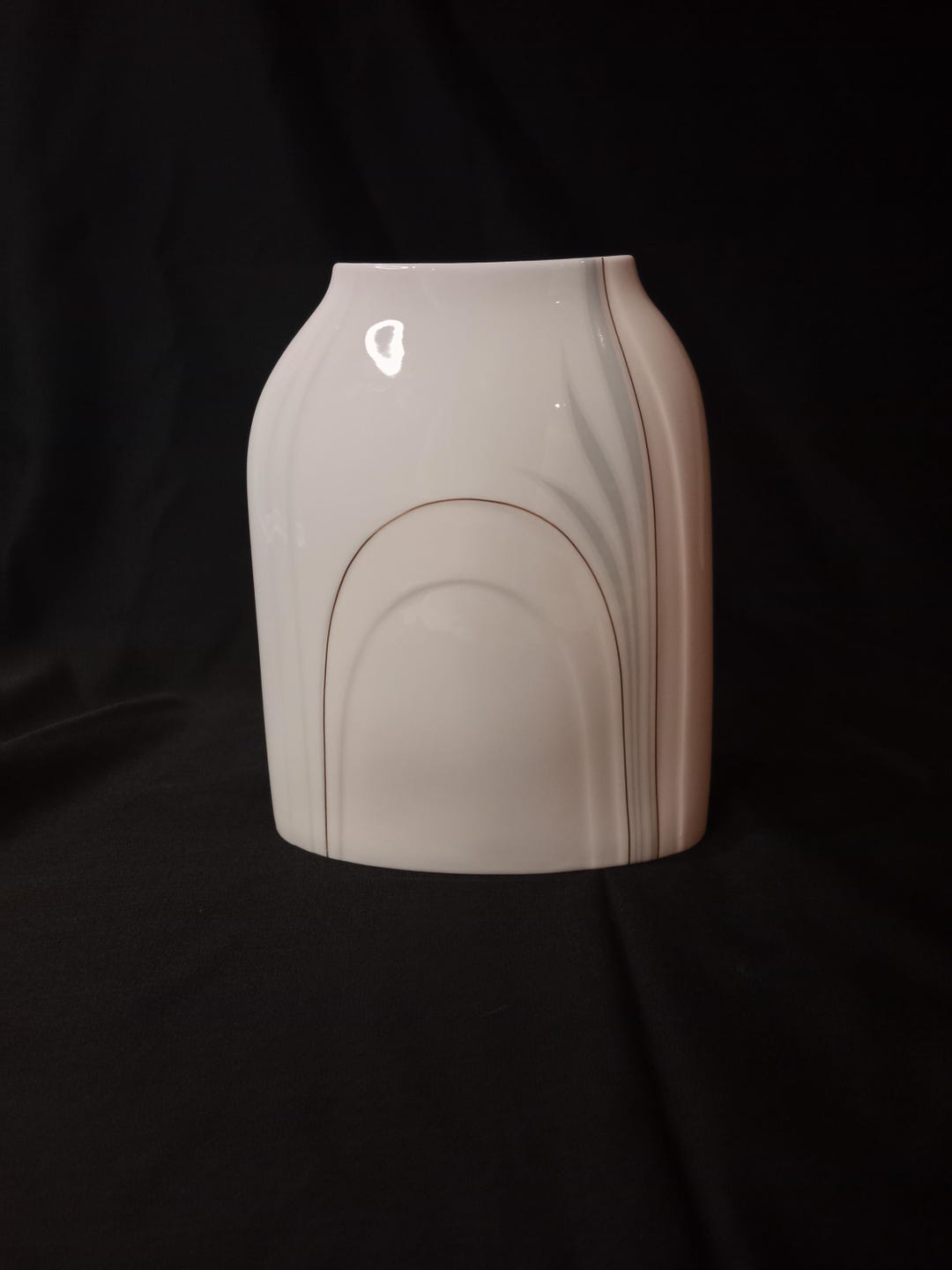 Vintage Royal Doulton Vase, Gerald Gulotta Impressions, Blue Accents - Etsy