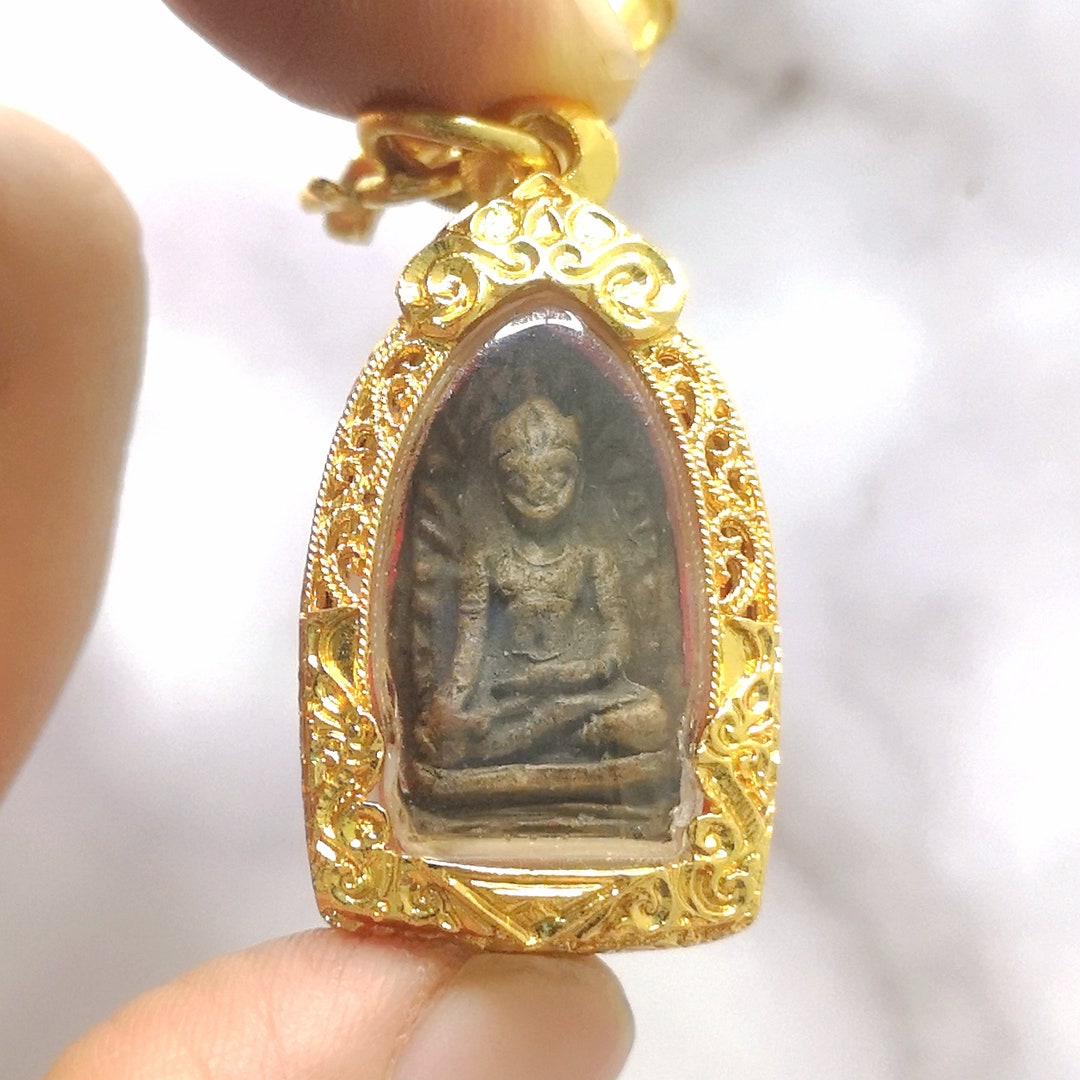 Phra Rod Lampoon Amulet Pendant: Thai Blessed Protection Necklace - Etsy