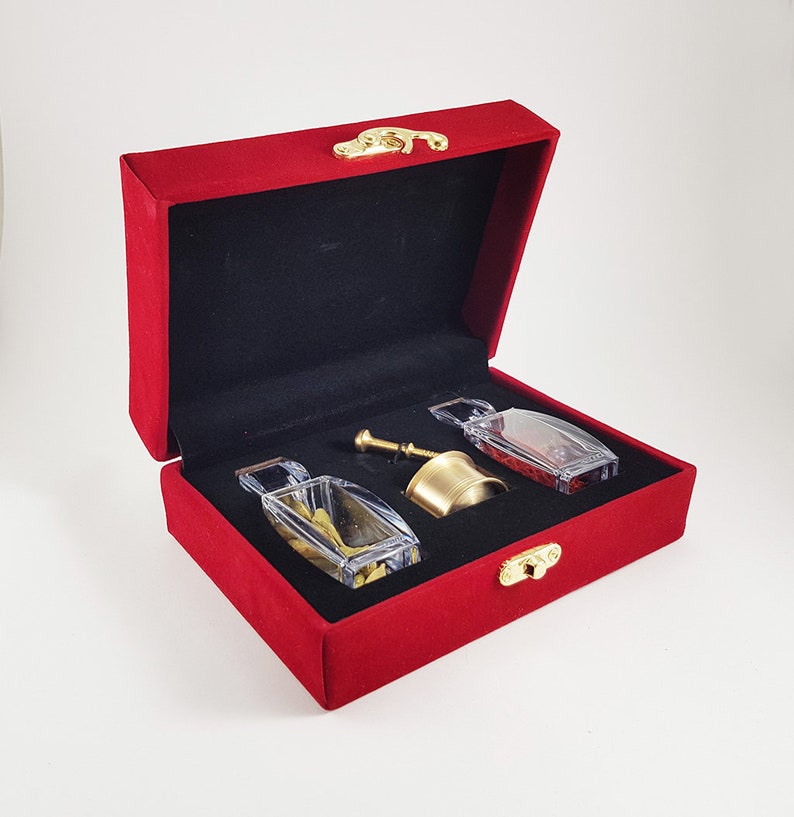 Chic Saffron Box, Premium Pure Saffron Threads With Mortar Grinder and ...