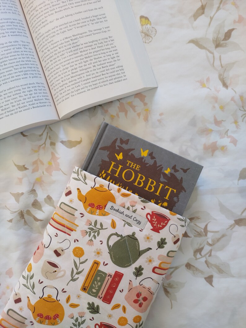 Flora Tea Booksleeve - Etsy