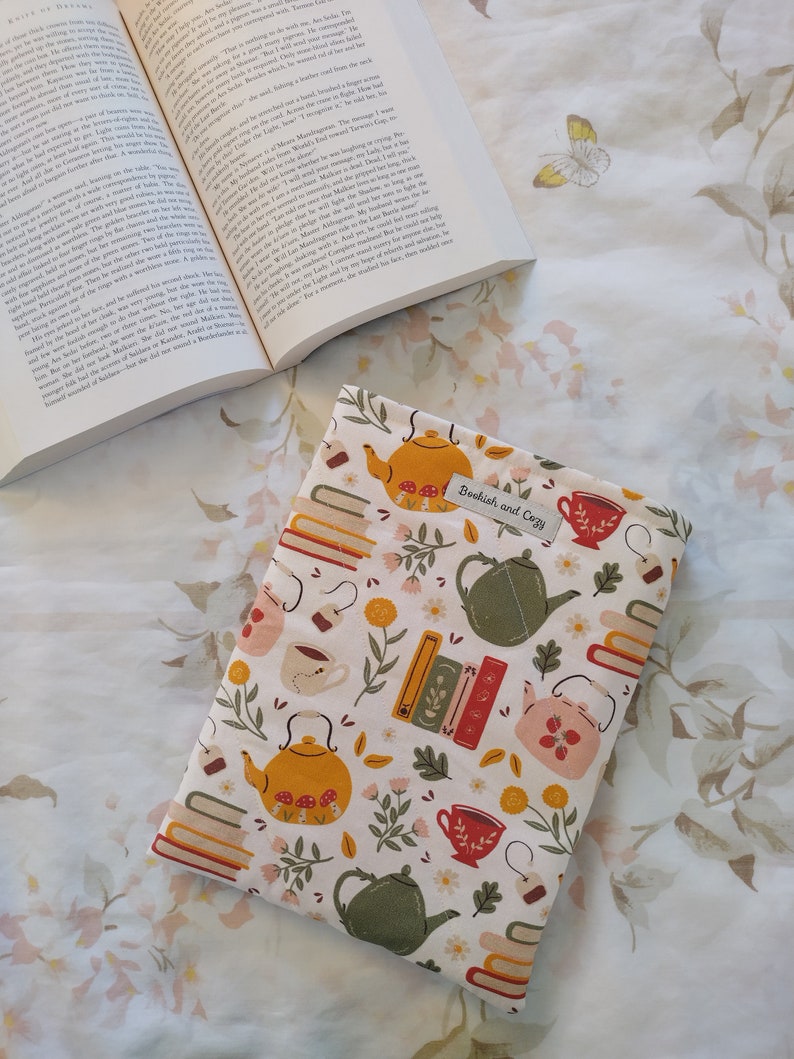 Flora Tea Booksleeve - Etsy