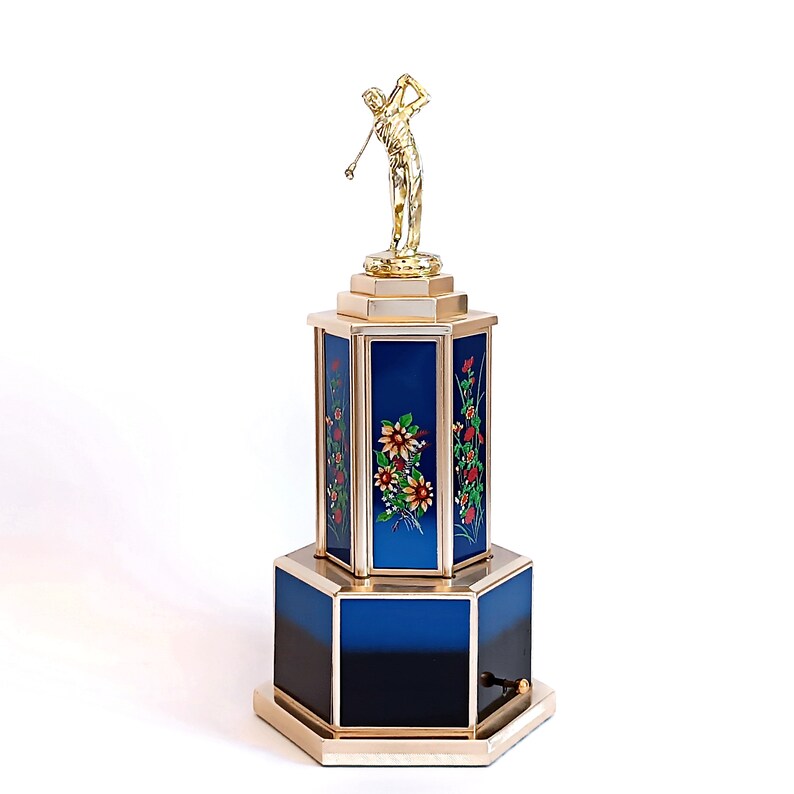 Music Carousel Cigarette Dispenser Lipstick Holder Music Box ...