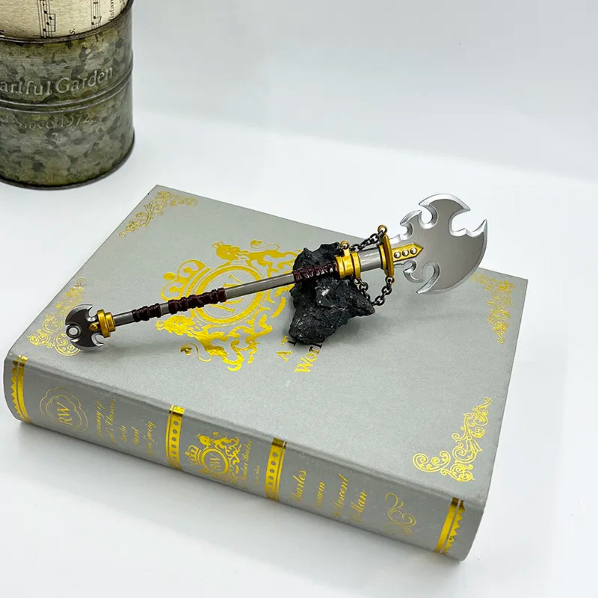 Legend of Zelda Replica 21 Cm Savage Lynel Spear Botw - Etsy
