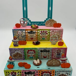 Dia De Los Muertos Day of the Dead Ofrenda Altar (SQUARE) With DIY ...