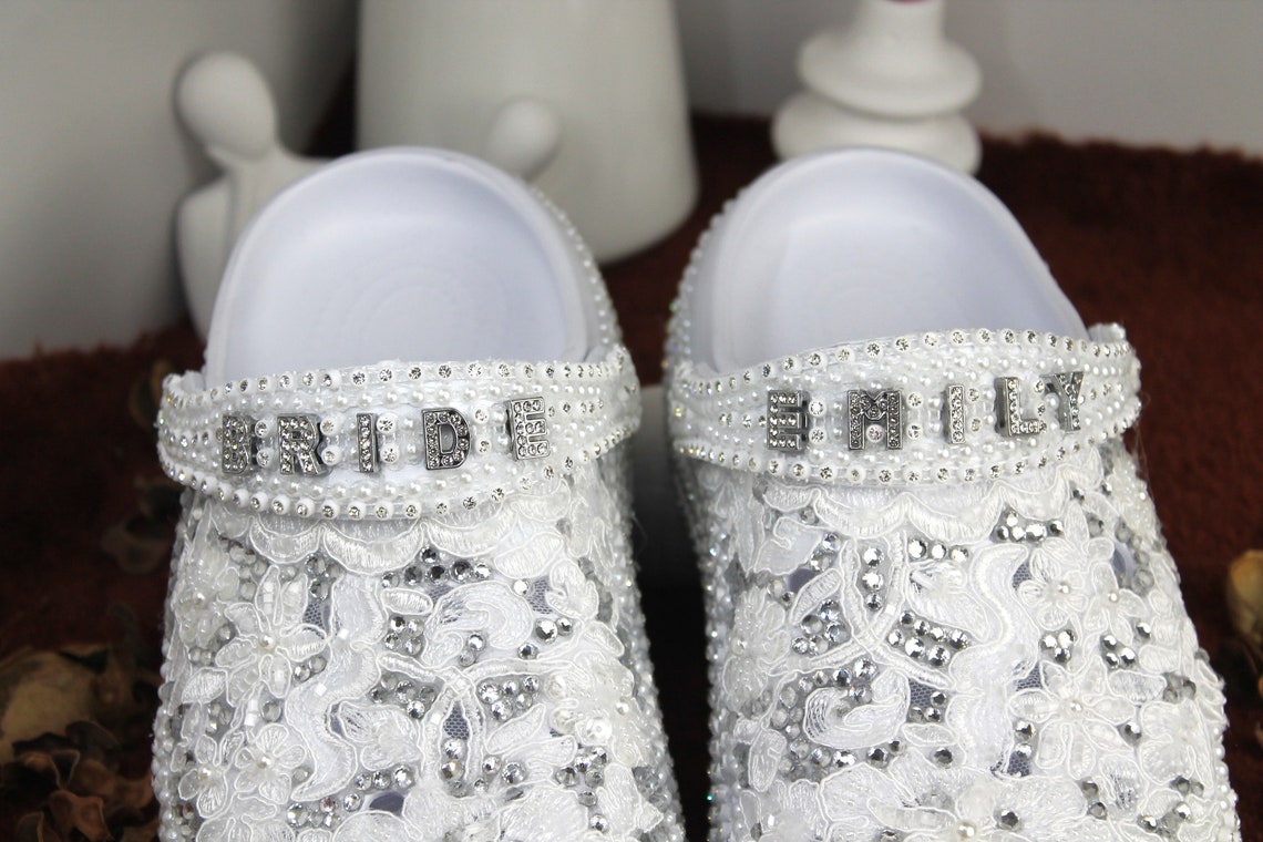 Personalized Bridal Slippers Lace and Crystal Stones - Etsy