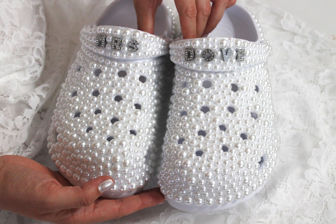 Personalized Bridal Slippers Wedding Gift, Comfortable Handmade Gift ...