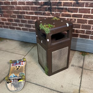 Custom High Level Ramps Fingerboard Weathered Graffiti Trash Can - Etsy