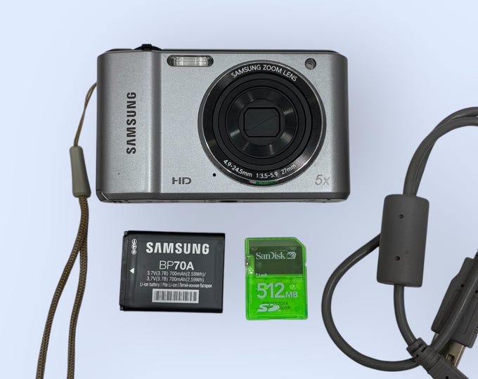 Vintage Y2K Samsung Digital Camera. - Etsy