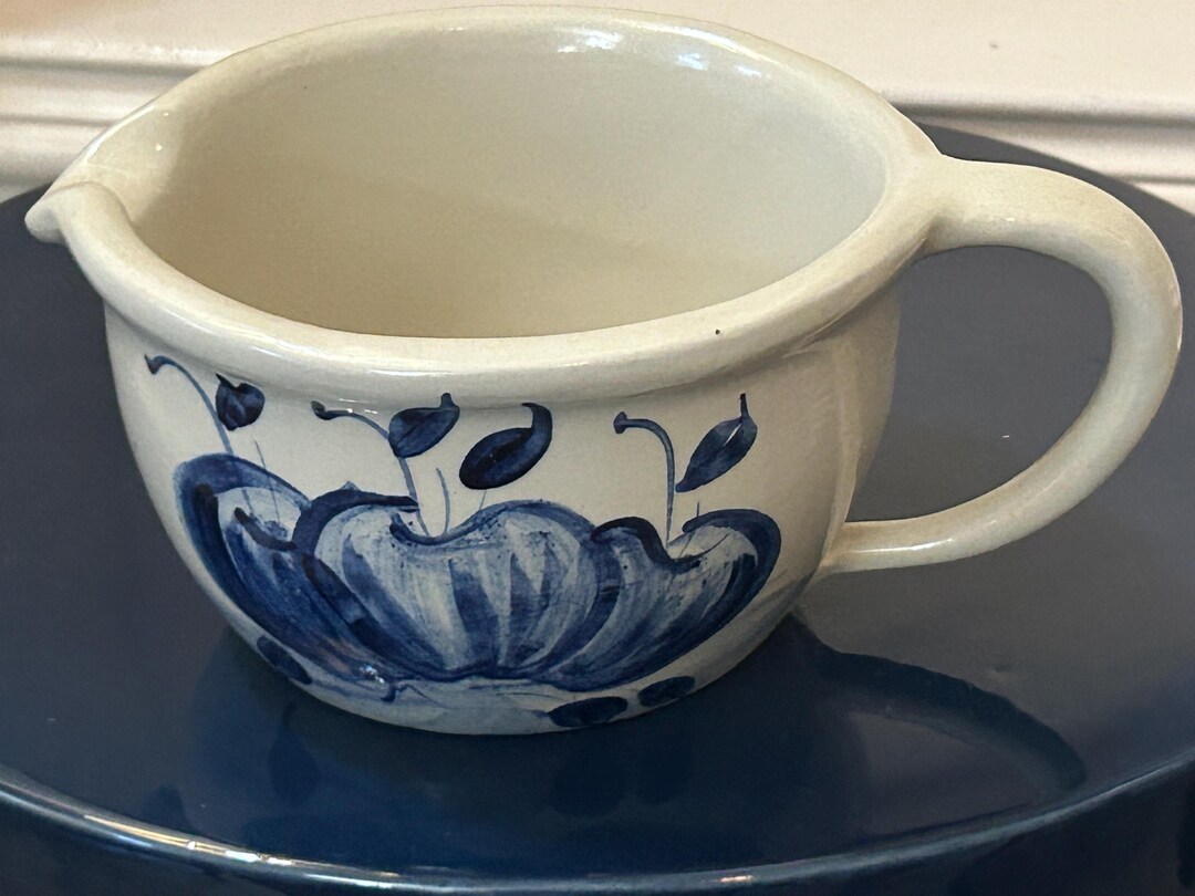 Casey Pottery 3 1/2" Pitcher, Apple Design, 16-ounce Capacity, Marshall ...