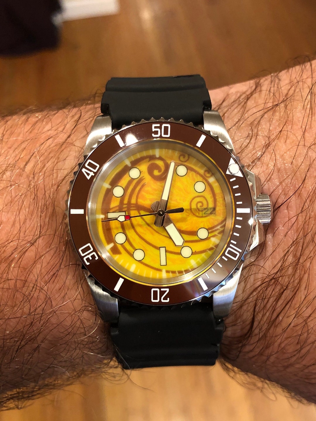 Wave Motif Sub 40mm NH36 Automatic Watch - Etsy