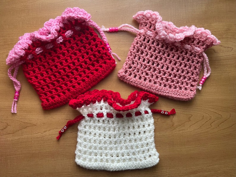 Crochet Drawstring Mini Bags! - Etsy