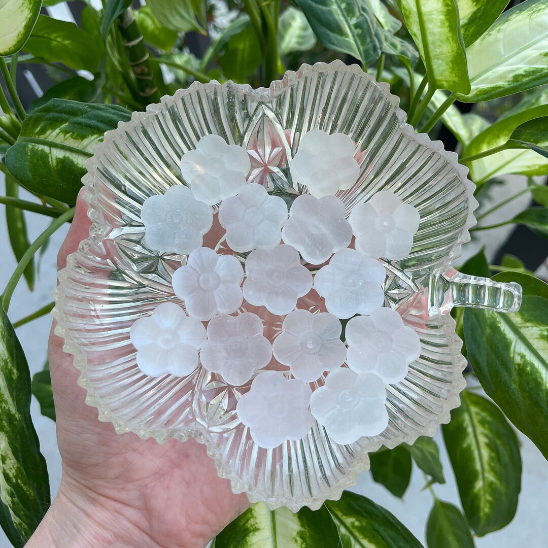 1pc 1" Natural Satin Spar Flower Carving | Flower Crystal | Satin Spar ...