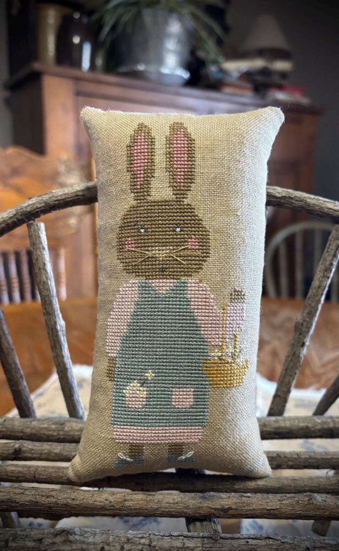Beatrice Bunny Pin Keep - Pattern - Primitive - Pdf/download - Easter ...