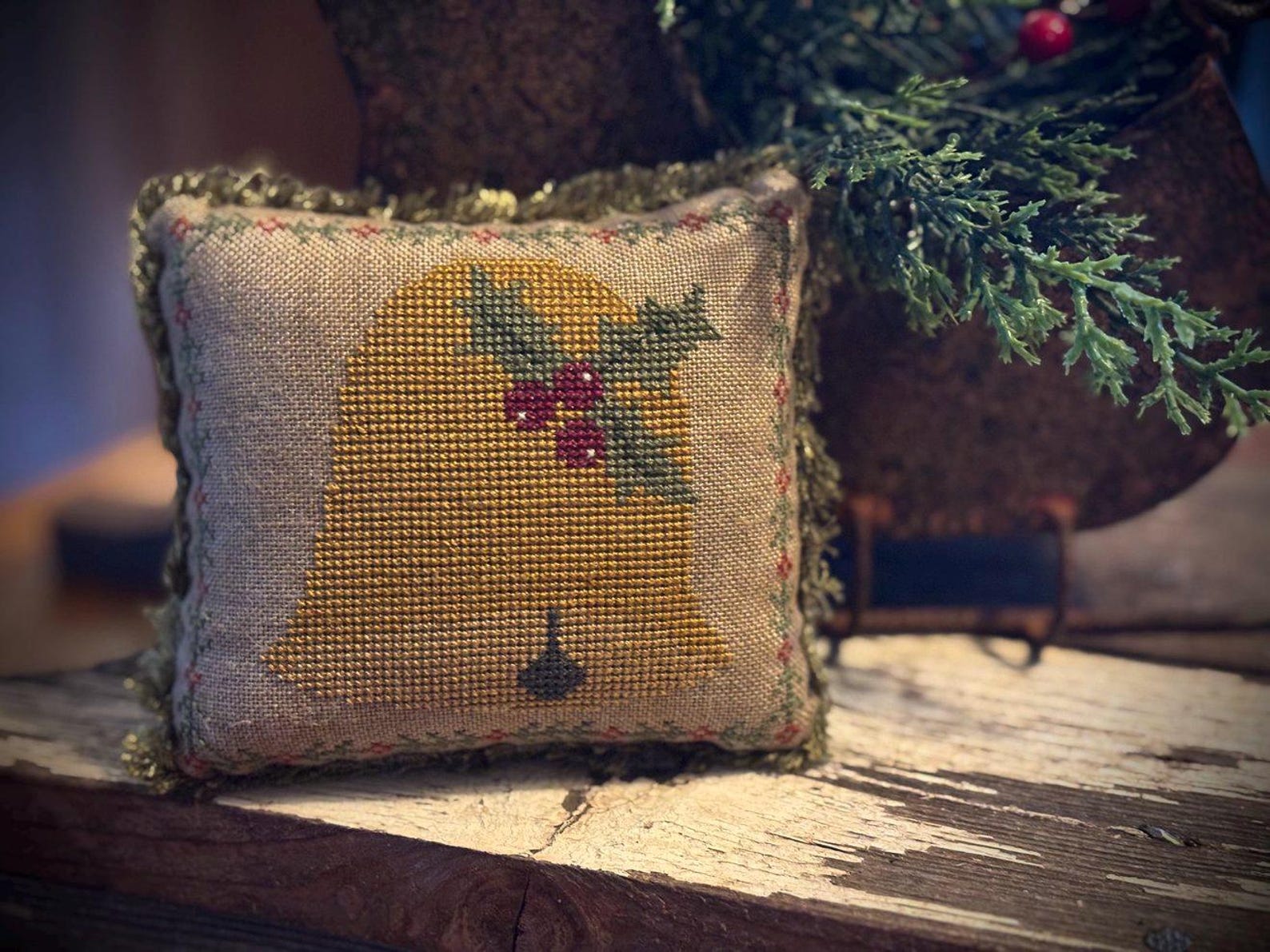 Christmas Bell Pin Keep Pattern - Primitive - Pdf/download - Asbery's ...