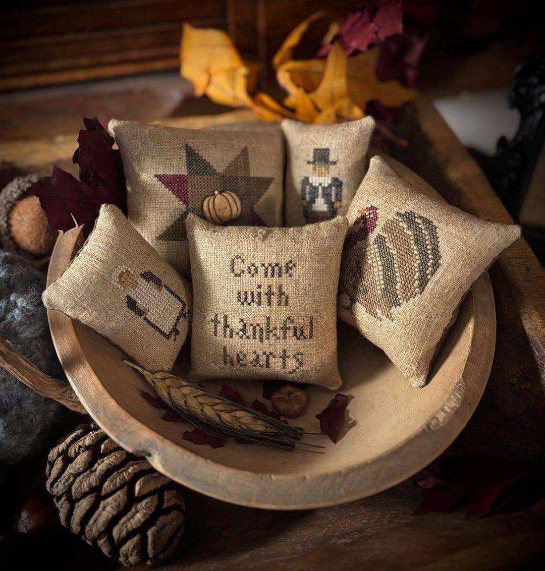 Thankful Hearts Pin Keeps - Pattern - Primitive - Pdf/download - Cross ...