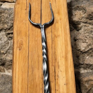 Hand Forged Campfire Roasting Stick – 31” Hot‑dog & Marshmallow Roaster ...