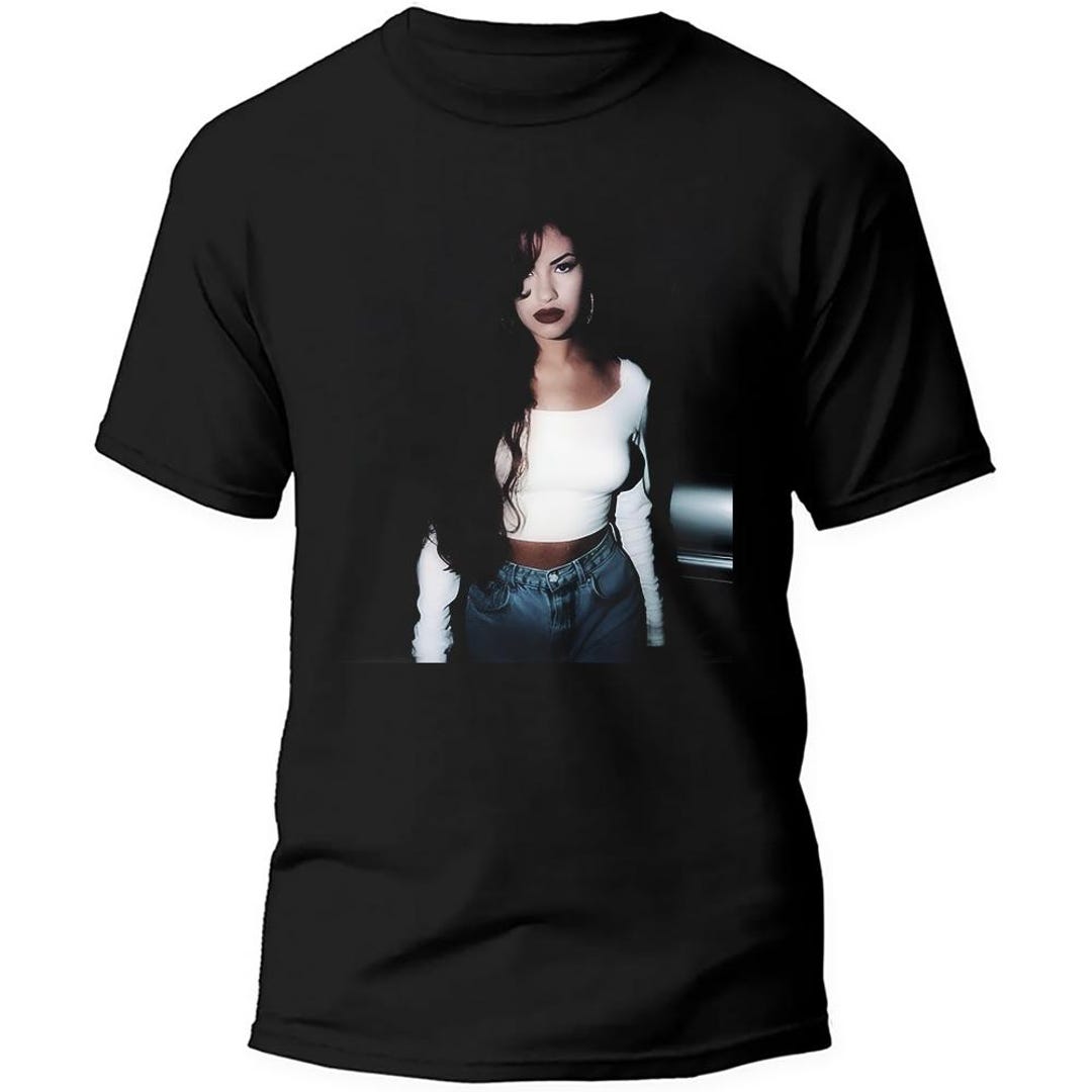 Selena Quintanilla 90s Era T-shirt, Queen of Tejano Retro Graphic Tee ...