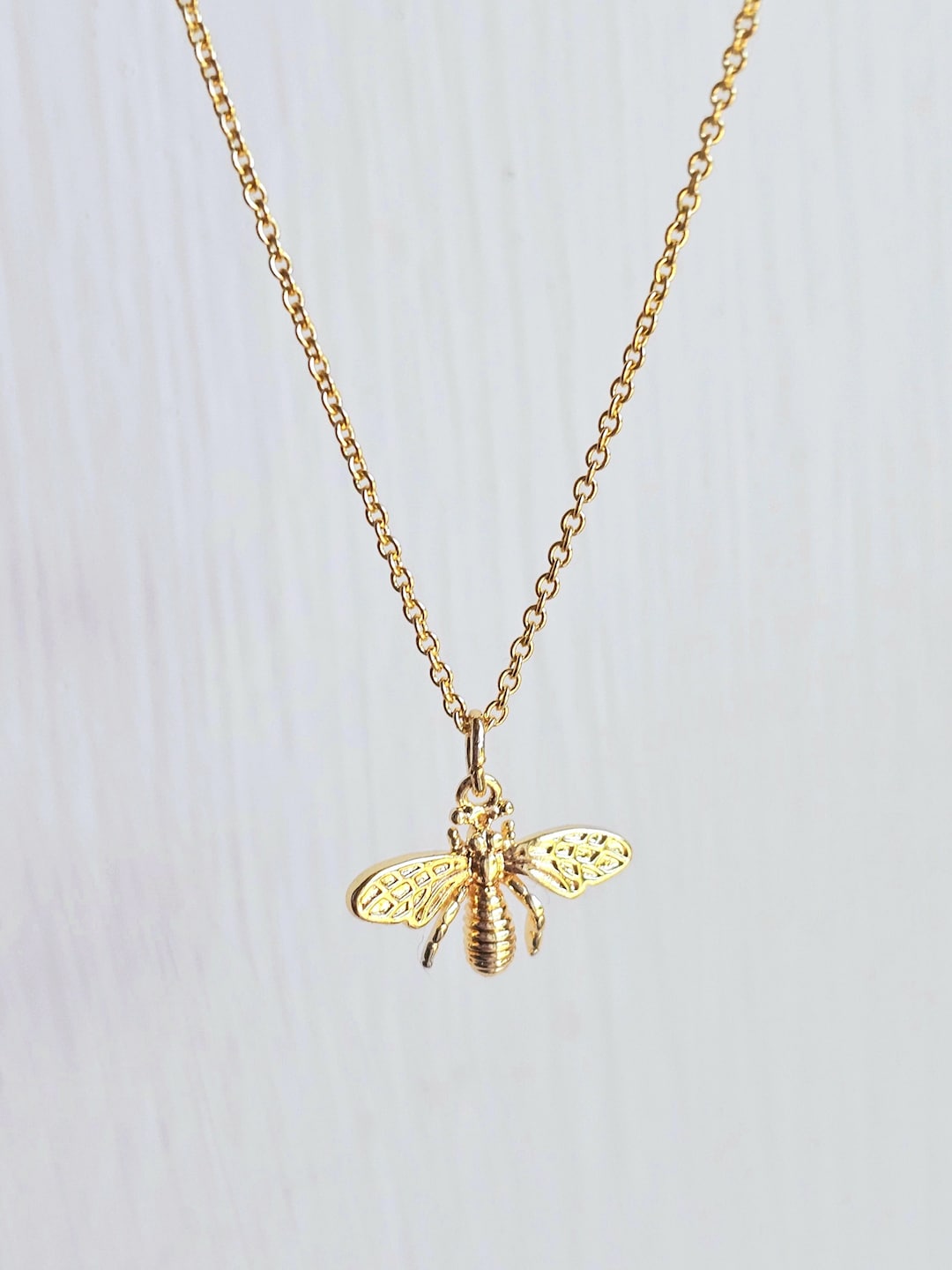 Bee Necklace, Bumble Bee Necklace, Dainty Necklace, Bee Pendant, Bee ...