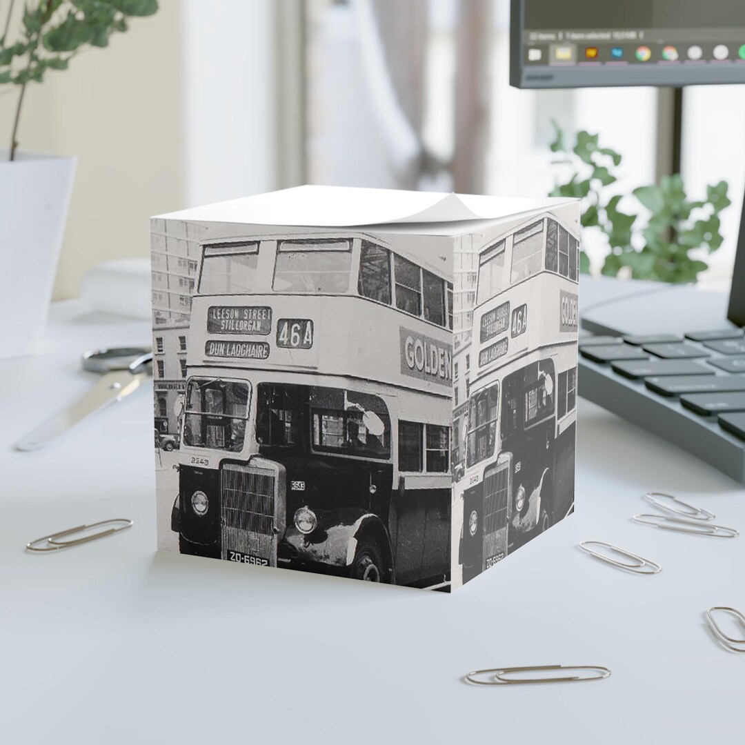 Dublin Bus Note Cube: Vintage Double-decker Desk Decor, Stationery Gift ...