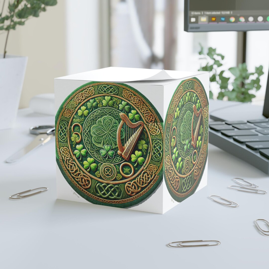 Celtic Knot Note Cube: Decorative Desk Accessory, Irish Gift - Etsy