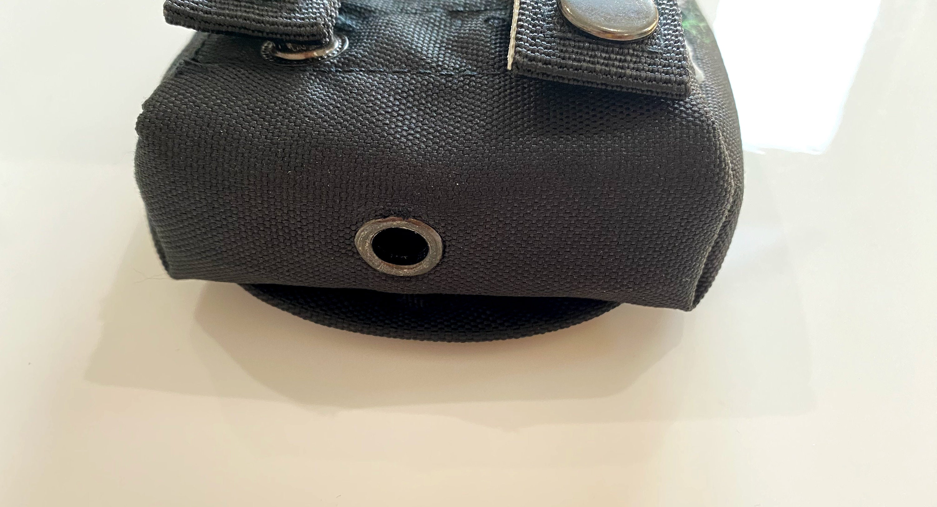 London Bridge Trading LBT Radio Pouch for HUNK Resident Evil Remake 2 ...