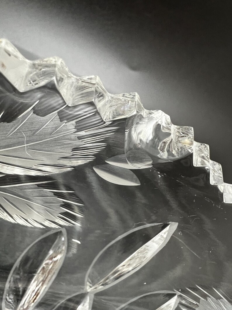 Etched Floral Crystal Bowl With Sawtooth Edge - Etsy