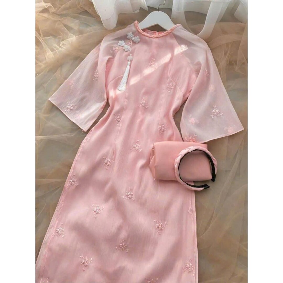 Flowy Pastel Pink Organza Floral Embroidery Ao Dai Set, Modernized ...