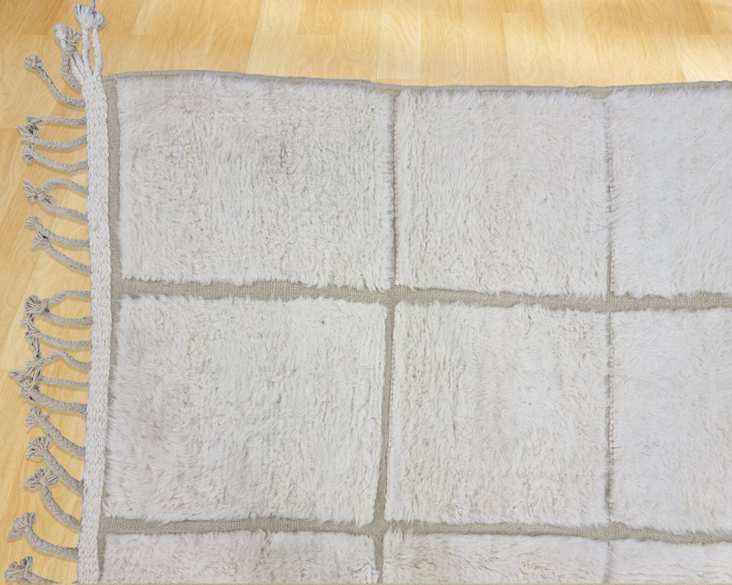 Moroccan Checkered Rug, Checkered Morrocan Rug, White and Beige Rug ...