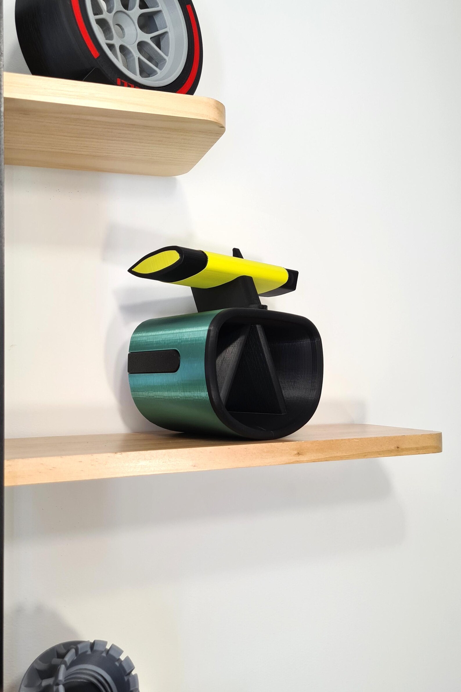 Aston Martin Formula 1 Air Intake and Camera Replica - Customizable Car ...