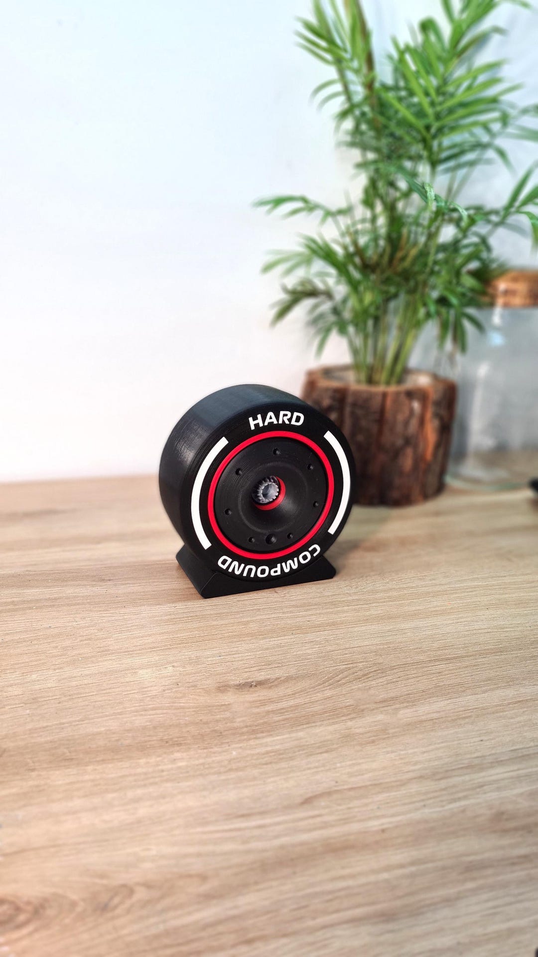 Customizable RB F1 Tyre, Rim Cover and Nut - 5 VERSIONS - Formula 1 ...