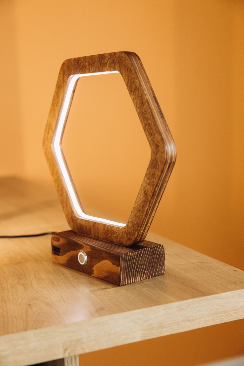 Hexagon LED Table Lamp, Wood Desk Lamp, Hexagonal Minimalist Lamp ...