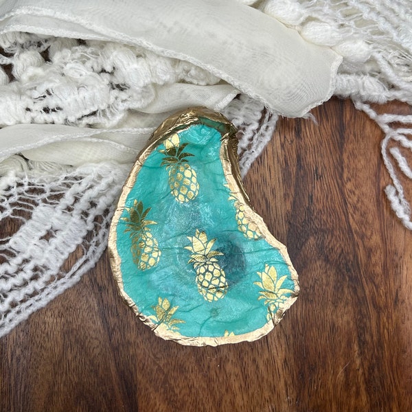 Oyster Shell Pineapple - Etsy