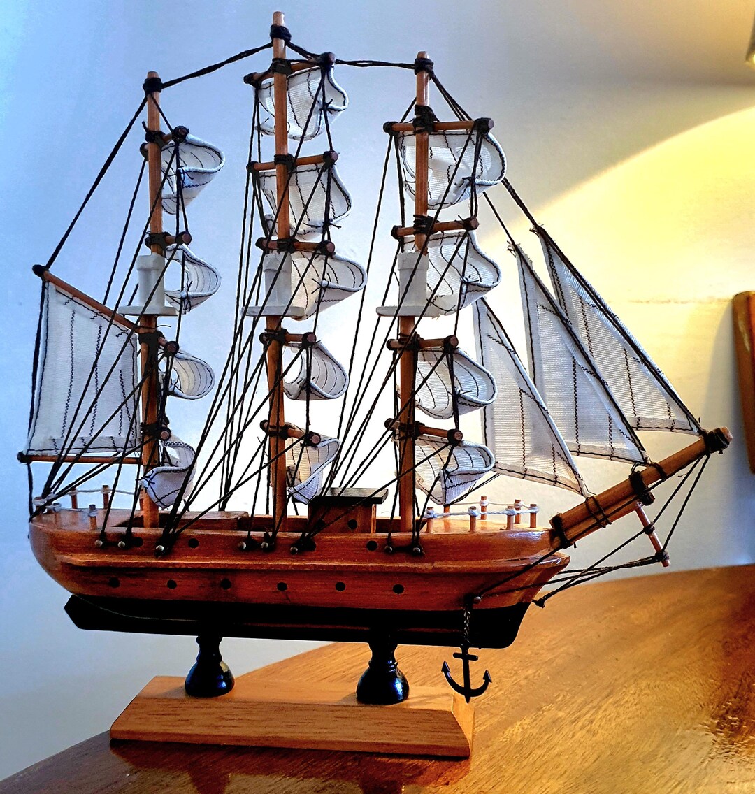 Vintage MAYFLOWER Wooden Model Ship - Etsy
