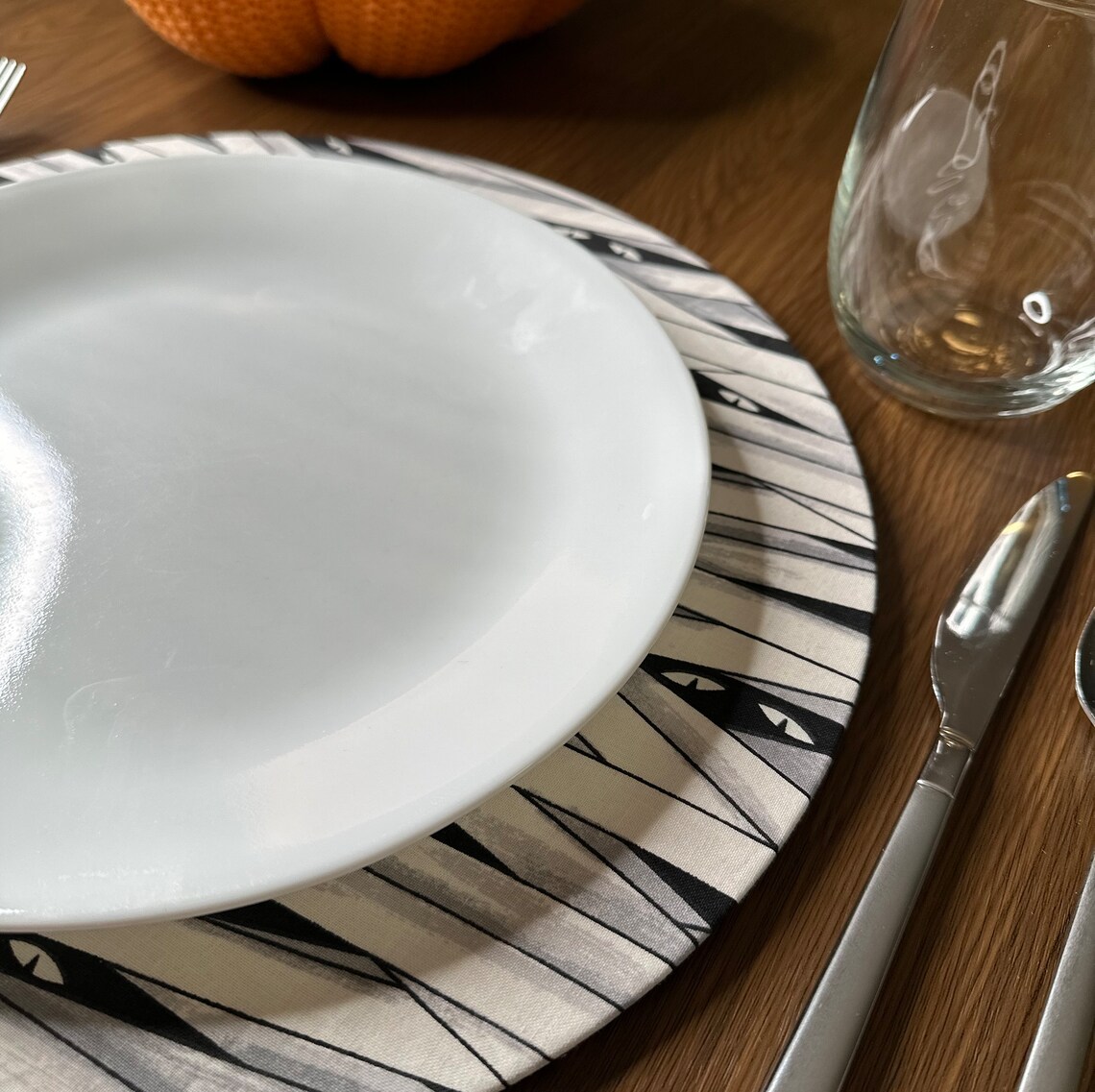 Sousplat - Charger Plates - Removable Fabric Covers - Place Mats ...